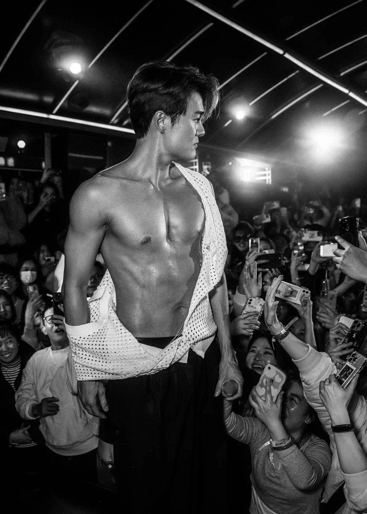 吴克群线下演出状态拉满 或将引领Club show新浪潮 - 360娱乐，你开心就好