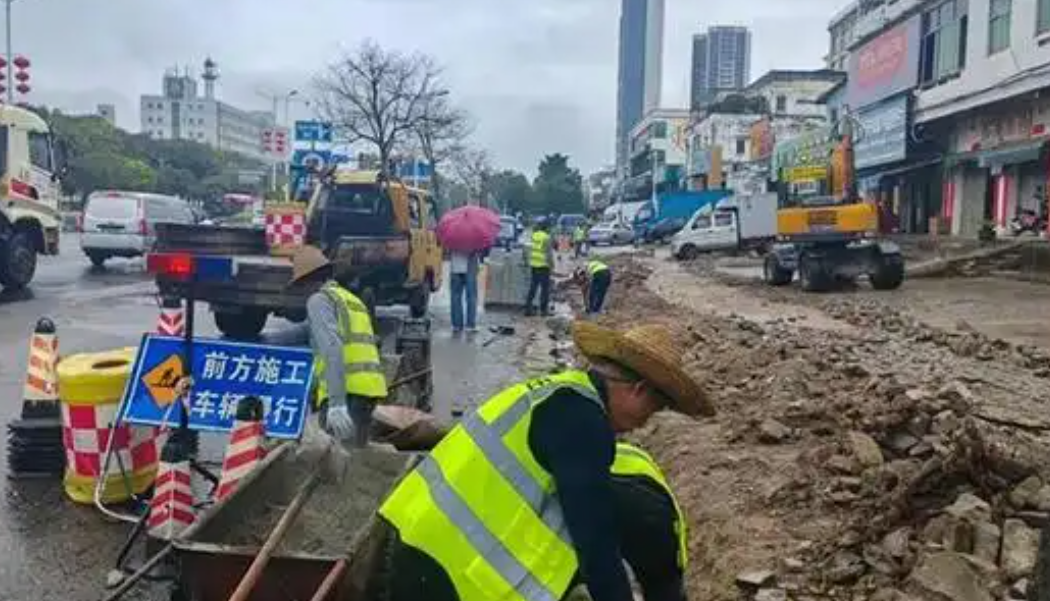 “卷尺哥”跨城挑刺